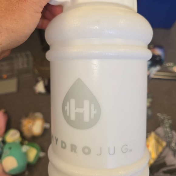 HydroJug | Dining | Hydrojug White Water Bottle | Poshmark